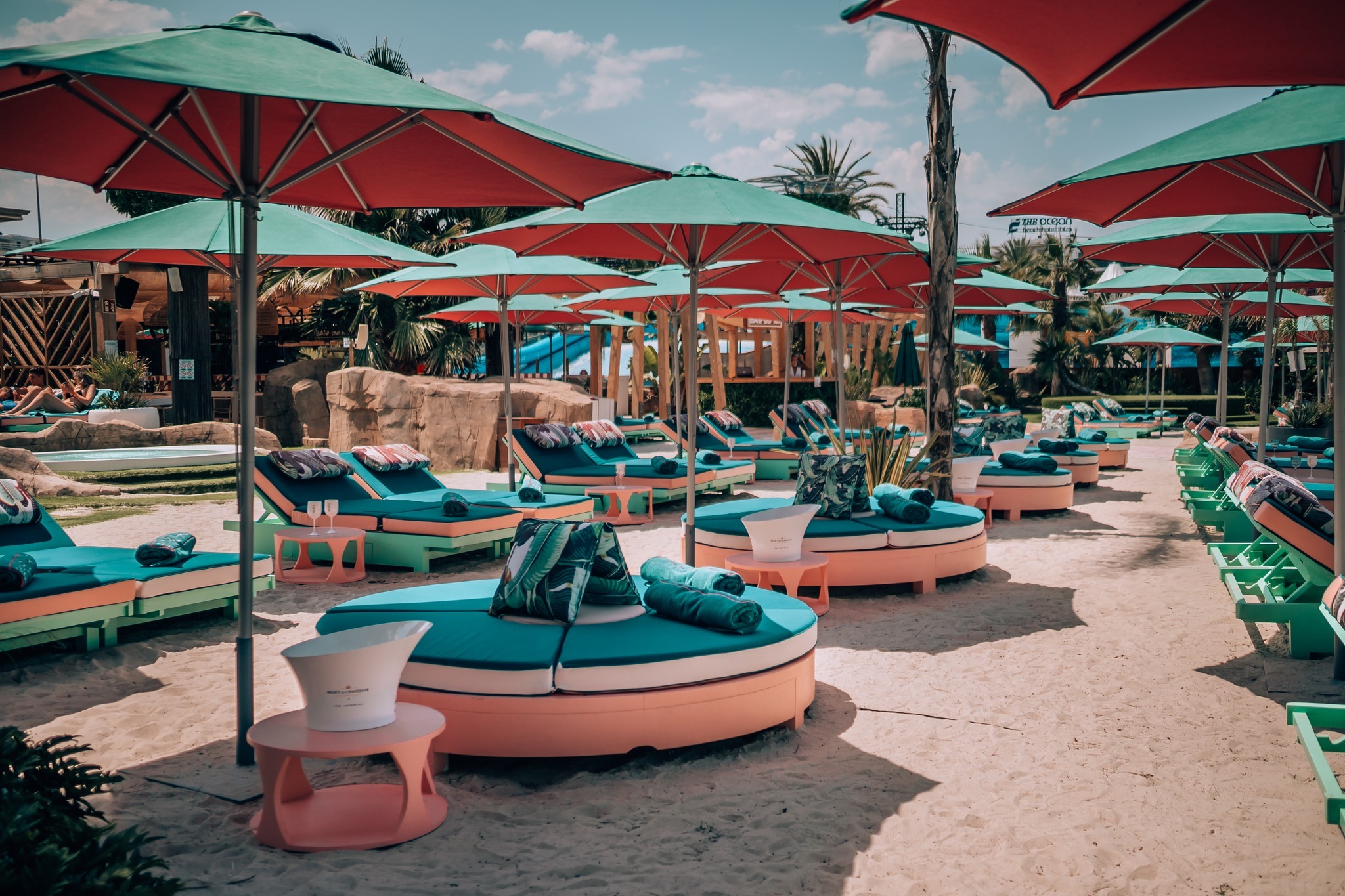 Bam Bu Ku Ibiza – The family beach club where you can surf ...