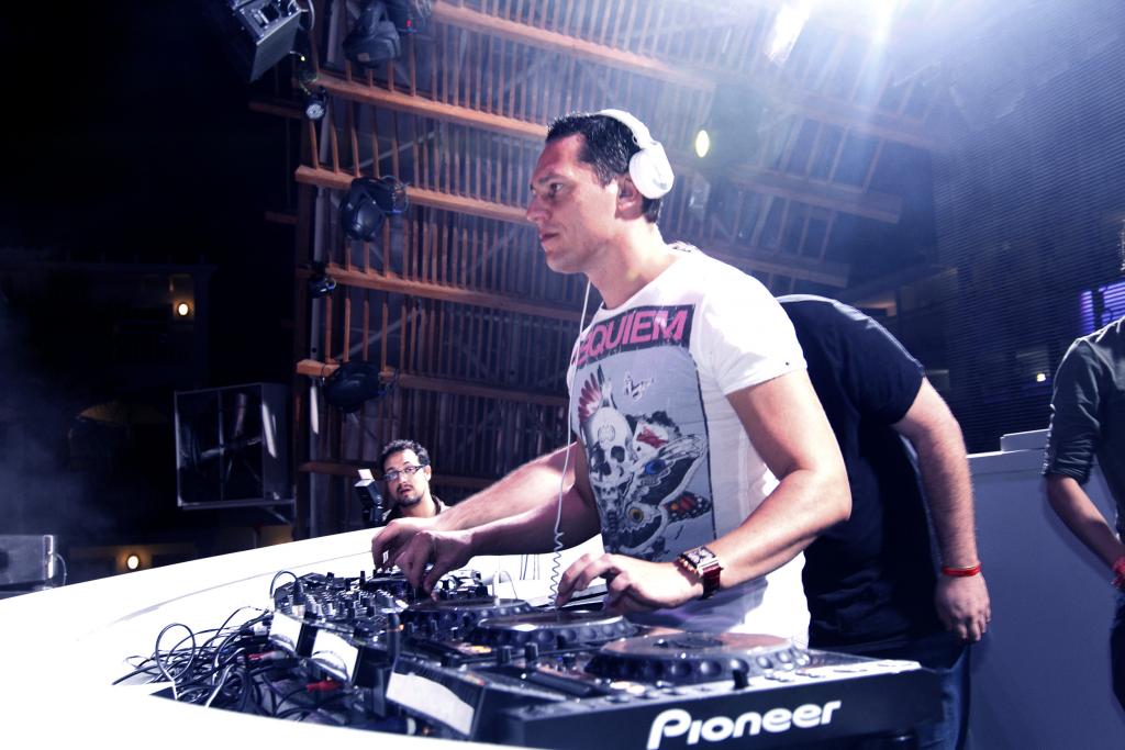 Tiesto returns to Ibiza – Tuesdays in Ushuaia Ibiza | purenatureibiza